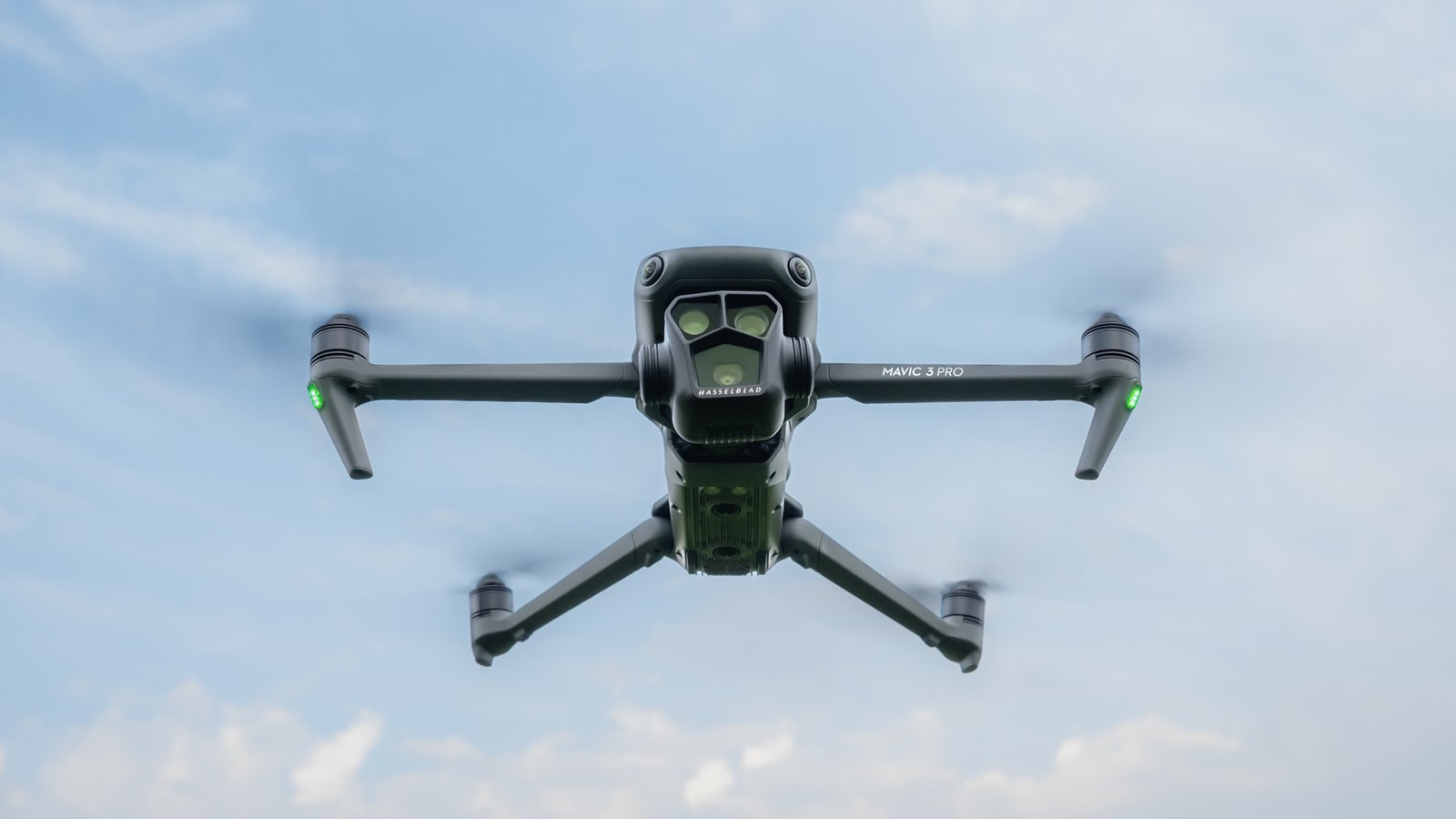 How Far Can A Drone Camera See? (Day vs Night) How Far Can A Drone Camera See? (Day vs Night)